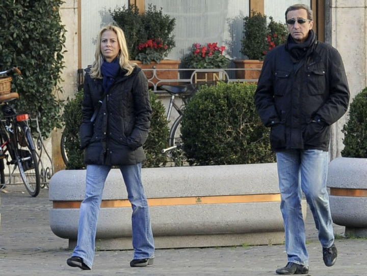 Dopo l'accusa di "tradimento" per la casa di Montecarlo , cala il gelo ...