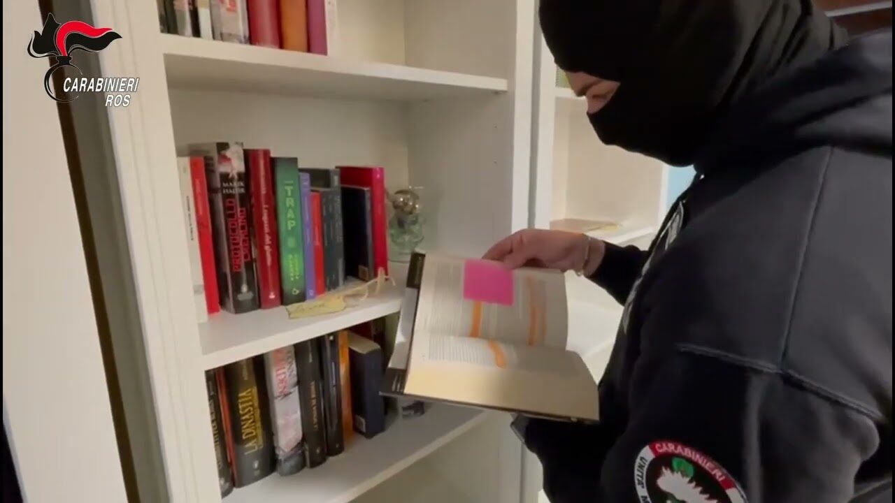 Arrestata Laura Bonafede, la maestra amante del boss Matteo Messina ...